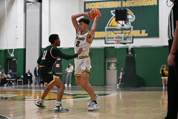 Keep on rollin’: Northern Michigan University Wildcats men’s basketball ...
